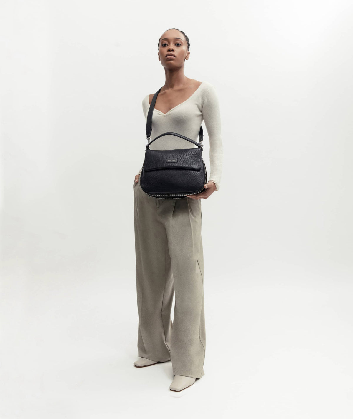 Shop Women's Essential Handbags - Enjoy Complimentary Shipping Over ...